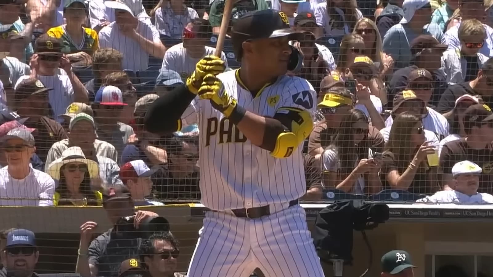 Donovan Solano Signs with Mariners: What to Make of Move
