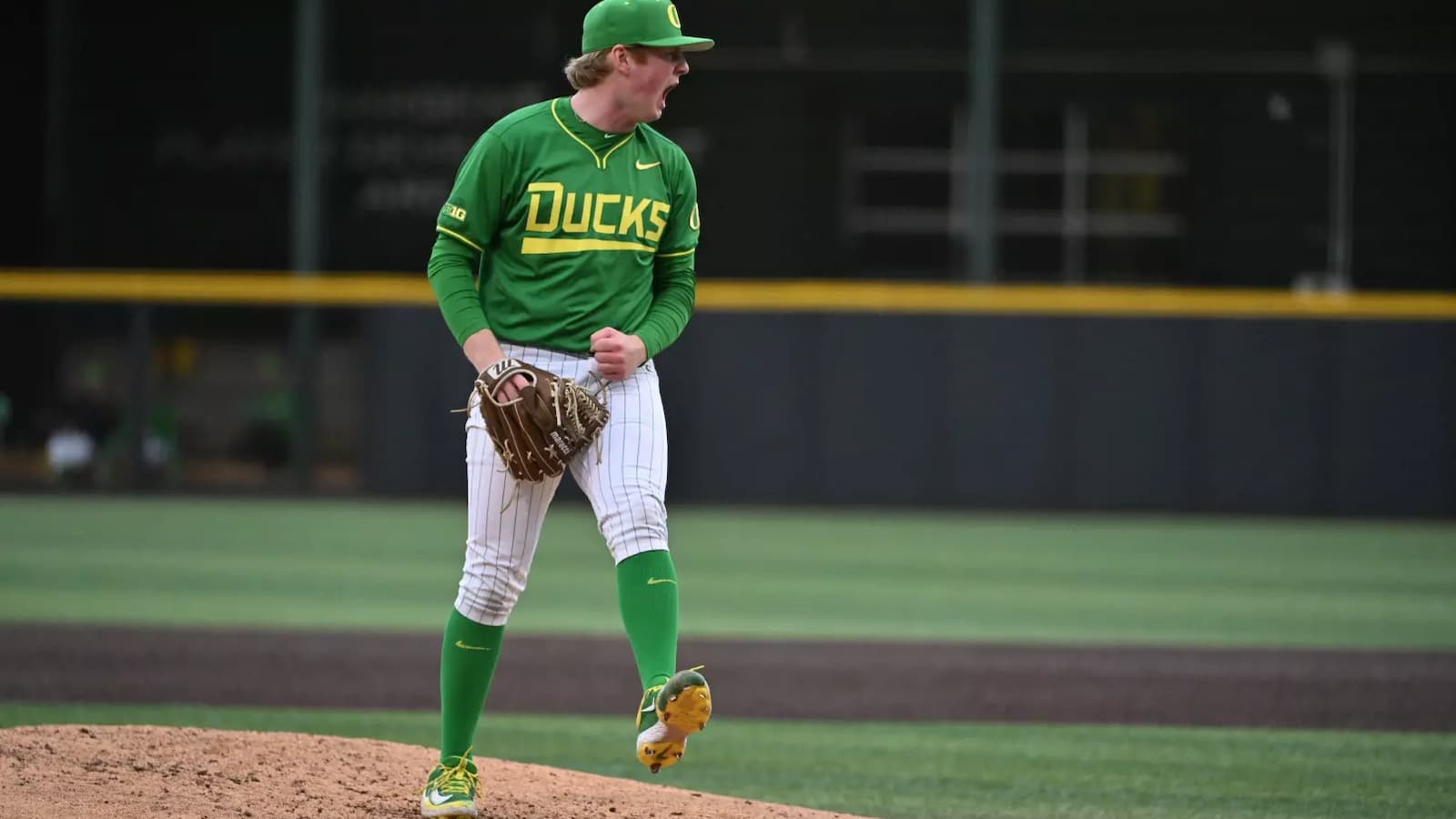 2025 College Baseball: Oregon Jumps Into Top-10, Stanford Enters Top-25